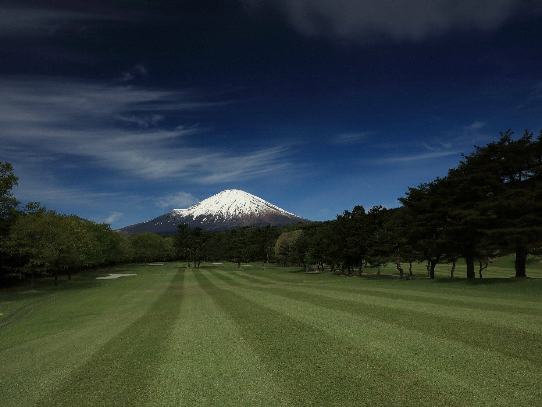 Golf Tourism in Gotemba Oyama area - Explore Shizuoka